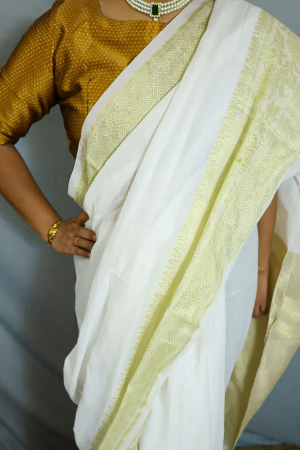 White Cotton Saree with Broad Zari Border | bongchong