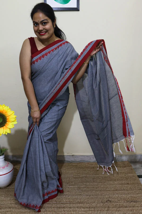 Grey Soft Cotton Saree with Red Heart Motif Border | bongchong