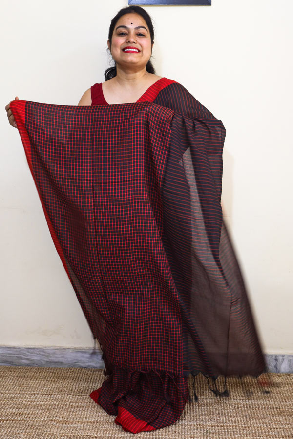 Black Soft Cotton Saree with Red Checks | bongchong