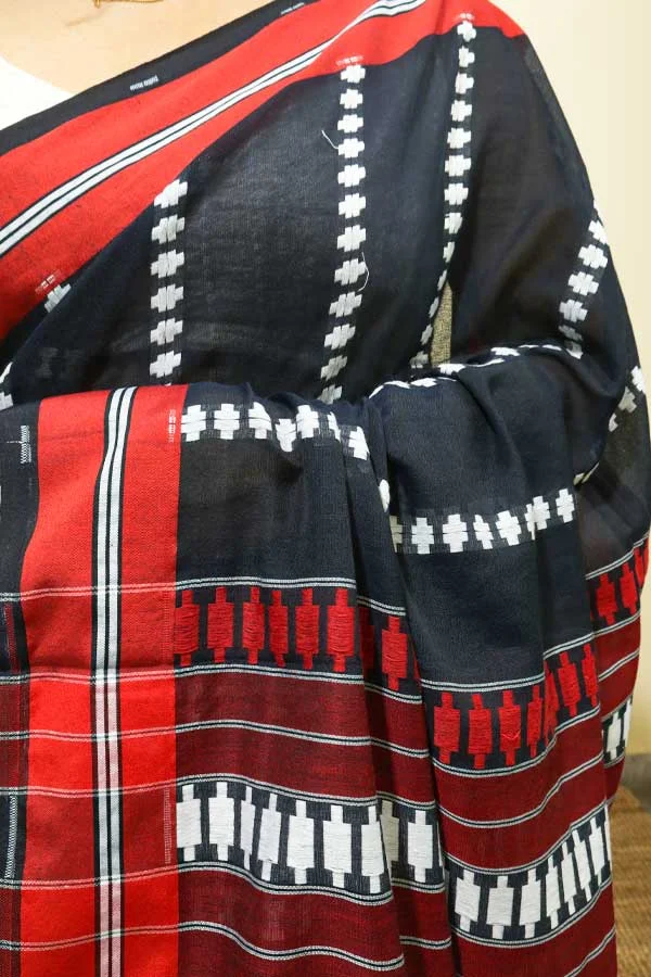 Navy Blue Soft Cotton Saree with Chain Motifs | bongchong